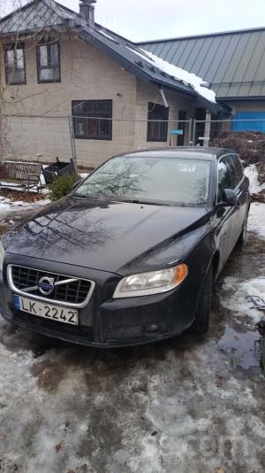 Melns Volvo V70 2011 Jūrmala, ar dzinēja tilpumu 2.00 L un nobraukumu 331 tūkst. km par 2199 €, foto  vietnē AUTOMOTO.COM.LV