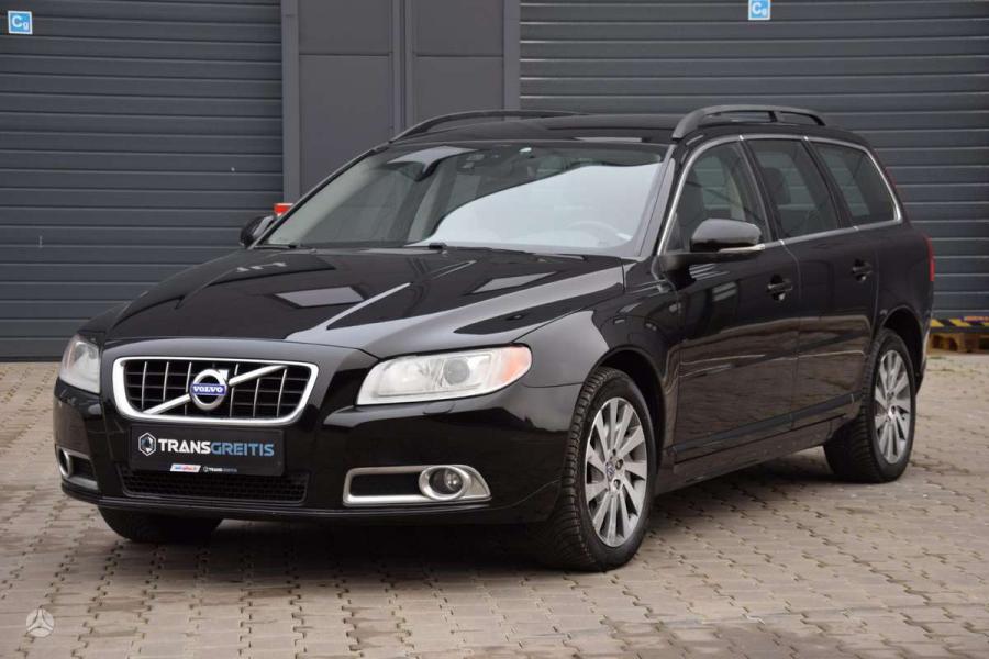 Black Volvo V70 2012 in Vilnius, with an engine capacity of 1.60 L and mileage of 249 thousand km for 5600 €, photo 6 on AUTOMOTO.COM.LV