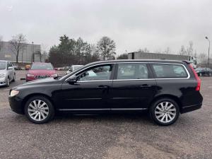 Melns Volvo V70 2012 Alīta, ar dzinēja tilpumu 1.98 L un nobraukumu 284 tūkst. km par 6200 €, foto 6 vietnē AUTOMOTO.COM.LV