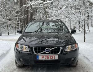 Black Volvo V70 2012 in Raseiniai, with an engine capacity of 1.98 L and mileage of 295 thousand km for 5750 €, photo 2 on AUTOMOTO.COM.LV