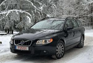 Black Volvo V70 2012 in Raseiniai, with an engine capacity of 1.98 L and mileage of 295 thousand km for 5750 €, photo 3 on AUTOMOTO.COM.LV