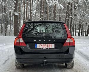 Black Volvo V70 2012 in Raseiniai, with an engine capacity of 1.98 L and mileage of 295 thousand km for 5750 €, photo 5 on AUTOMOTO.COM.LV