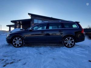 Black Volvo V70 2012 in Vilnius, with an engine capacity of 1.98 L and mileage of 287 thousand km for 6250 €, photo 5 on AUTOMOTO.COM.LV