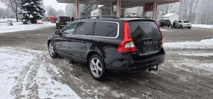 Black Volvo V70 2012 in Kaunas, with an engine capacity of 1.98 L and mileage of 257 thousand km for 5900 €, photo 3 on AUTOMOTO.COM.LV