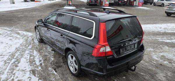 Melns Volvo V70 2012 Kauņa, ar dzinēja tilpumu 1.98 L un nobraukumu 257 tūkst. km par 5900 €, foto 10 vietnē AUTOMOTO.COM.LV