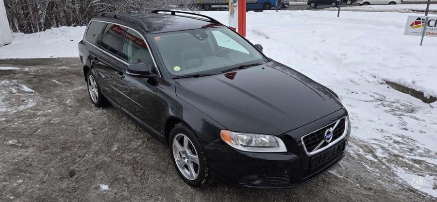 Black Volvo V70 2012 in Kaunas, with an engine capacity of 1.98 L and mileage of 257 thousand km for 5900 €, photo 12 on AUTOMOTO.COM.LV