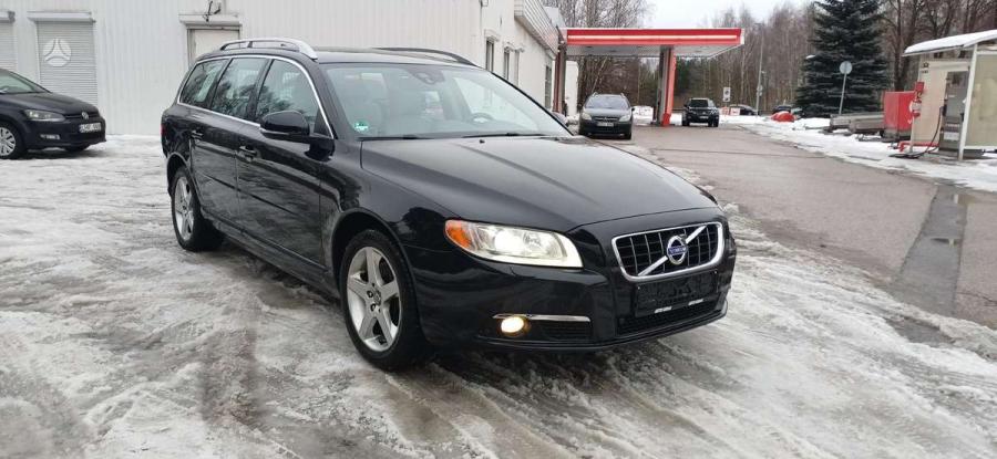 Black Volvo V70 2012 in Kaunas, with an engine capacity of 1.98 L and mileage of 278 thousand km for 6400 €, photo 2 on AUTOMOTO.COM.LV
