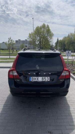 Black Volvo V70 2012 in Kaunas, with an engine capacity of 1.60 L and mileage of 250 thousand km for 3550 €, photo 7 on AUTOMOTO.COM.LV