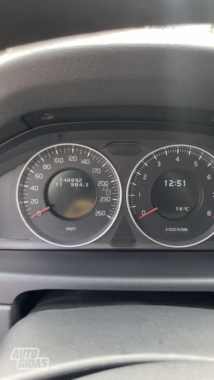 Black Volvo V70 2012 in Kaunas, with an engine capacity of 1.60 L and mileage of 250 thousand km for 3550 €, photo 19 on AUTOMOTO.COM.LV