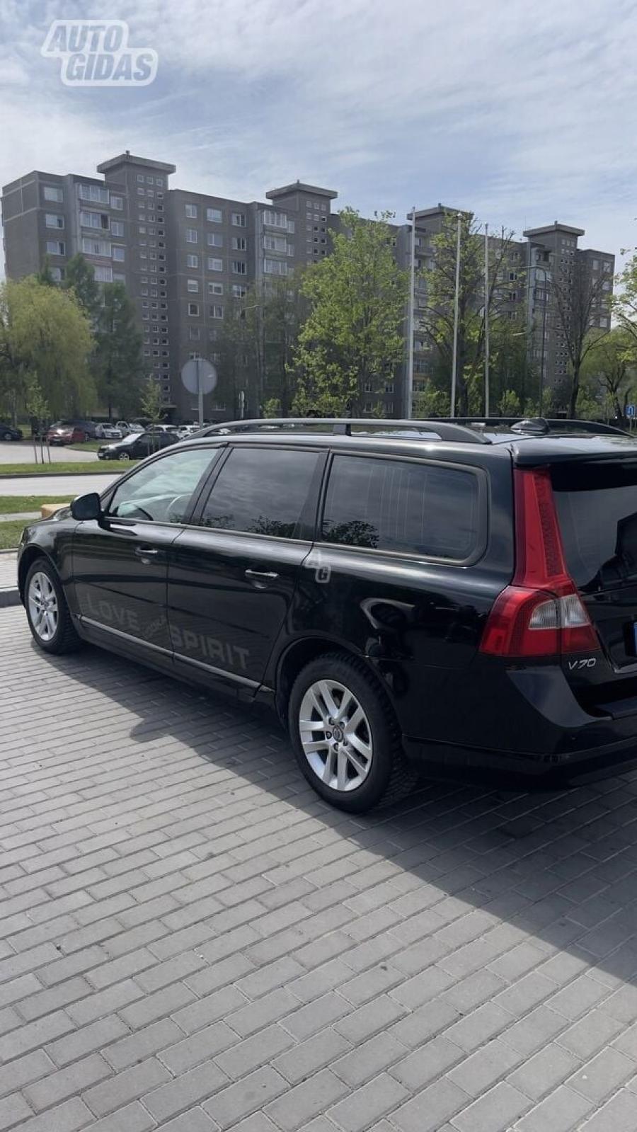 Melns Volvo V70 2012 Kauņa, ar dzinēja tilpumu 1.60 L un nobraukumu 250 tūkst. km par 3550 €, foto 6 vietnē AUTOMOTO.COM.LV
