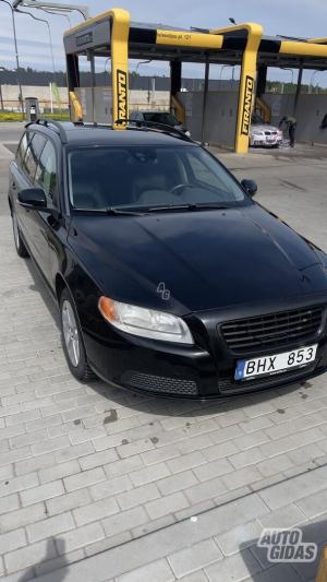 Melns Volvo V70 2012 Kauņa, ar dzinēja tilpumu 1.60 L un nobraukumu 250 tūkst. km par 3550 €, foto 9 vietnē AUTOMOTO.COM.LV