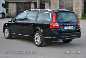 Melns Volvo V70 2012 Tallina, ar dzinēja tilpumu 1.60 L un nobraukumu 306 tūkst. km par 3500 €, foto 5 vietnē AUTOMOTO.COM.LV