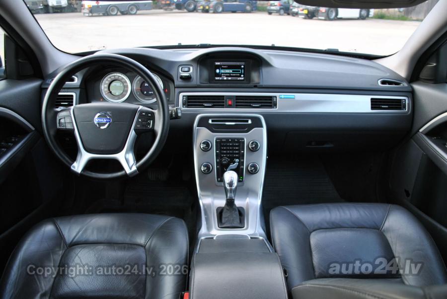 Melns Volvo V70 2012 Tallina, ar dzinēja tilpumu 1.60 L un nobraukumu 306 tūkst. km par 3500 €, foto 6 vietnē AUTOMOTO.COM.LV