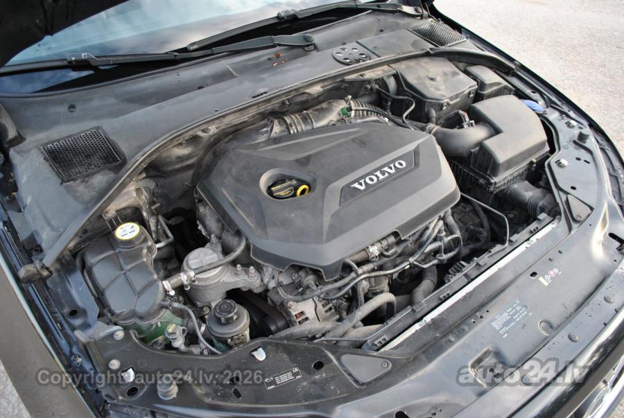 Melns Volvo V70 2012 Tallina, ar dzinēja tilpumu 1.60 L un nobraukumu 306 tūkst. km par 3500 €, foto 15 vietnē AUTOMOTO.COM.LV