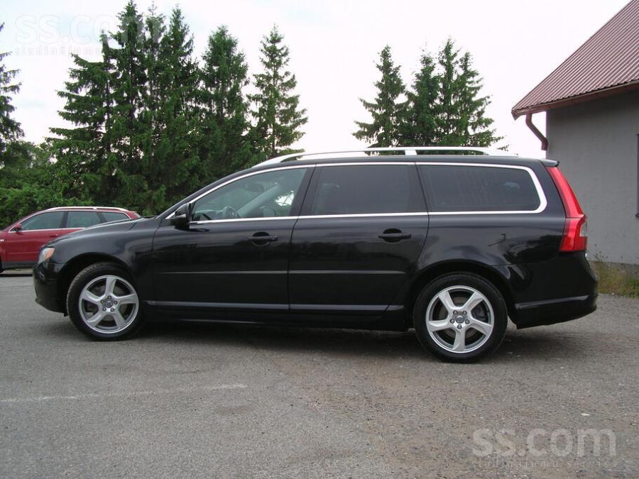 Melns Volvo V70 2012 Rīga, ar dzinēja tilpumu 2.00 L un nobraukumu 0 tūkst. km par 6350 €, foto 5 vietnē AUTOMOTO.COM.LV