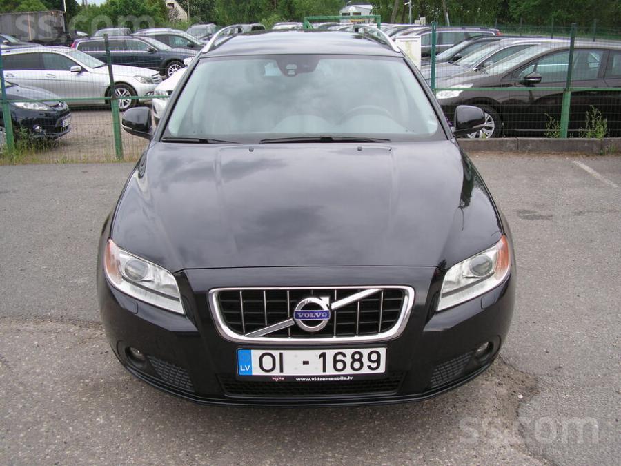 Melns Volvo V70 2012 Rīga, ar dzinēja tilpumu 2.00 L un nobraukumu 0 tūkst. km par 6350 €, foto 6 vietnē AUTOMOTO.COM.LV