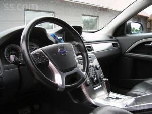 Melns Volvo V70 2012 Rīga, ar dzinēja tilpumu 2.00 L un nobraukumu 0 tūkst. km par 6350 €, foto 17 vietnē AUTOMOTO.COM.LV
