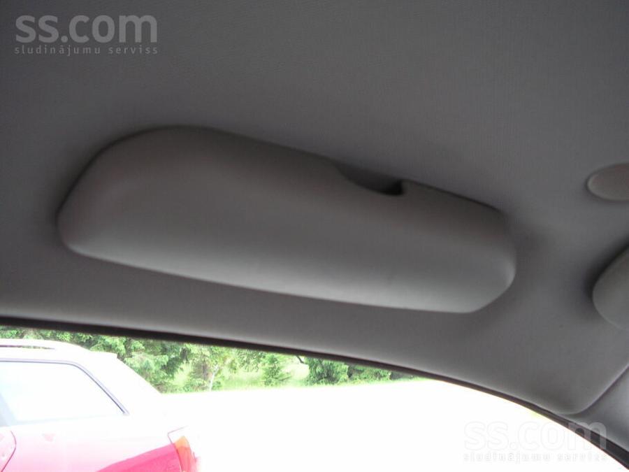 Melns Volvo V70 2012 Rīga, ar dzinēja tilpumu 2.00 L un nobraukumu 0 tūkst. km par 6350 €, foto 28 vietnē AUTOMOTO.COM.LV