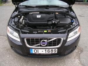Melns Volvo V70 2012 Rīga, ar dzinēja tilpumu 2.00 L un nobraukumu 0 tūkst. km par 6350 €, foto 30 vietnē AUTOMOTO.COM.LV