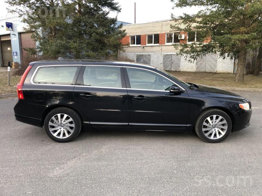 Melns Volvo V70 2012 Ogre, ar dzinēja tilpumu 2.00 L un nobraukumu 0 tūkst. km par 7990 €, foto 8 vietnē AUTOMOTO.COM.LV