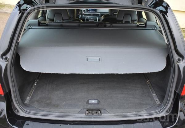 Melns Volvo V70 2012 Talsi, ar dzinēja tilpumu 2.00 L un nobraukumu 328 tūkst. km par 5900 €, foto 9 vietnē AUTOMOTO.COM.LV