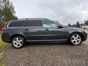 Melns Volvo V70 2012 Rīga, ar dzinēja tilpumu 2.00 L un nobraukumu 353 tūkst. km par 6800 €, foto 4 vietnē AUTOMOTO.COM.LV