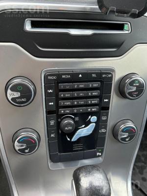 Melns Volvo V70 2012 Rīga, ar dzinēja tilpumu 2.00 L un nobraukumu 353 tūkst. km par 6800 €, foto 10 vietnē AUTOMOTO.COM.LV