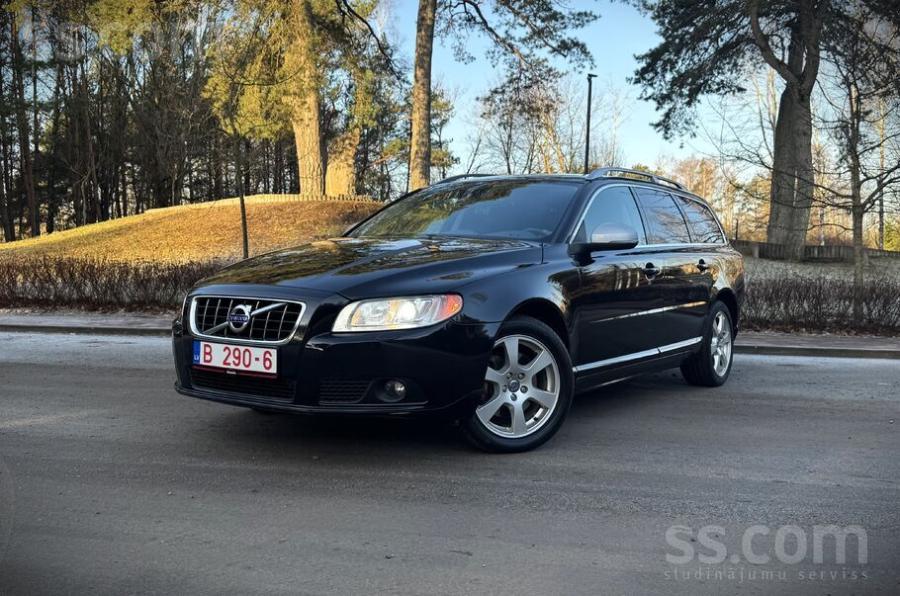 Melns Volvo V70 2012 Jūrmala, ar dzinēja tilpumu 2.00 L un nobraukumu 0 tūkst. km par 4500 €, foto 1 vietnē AUTOMOTO.COM.LV