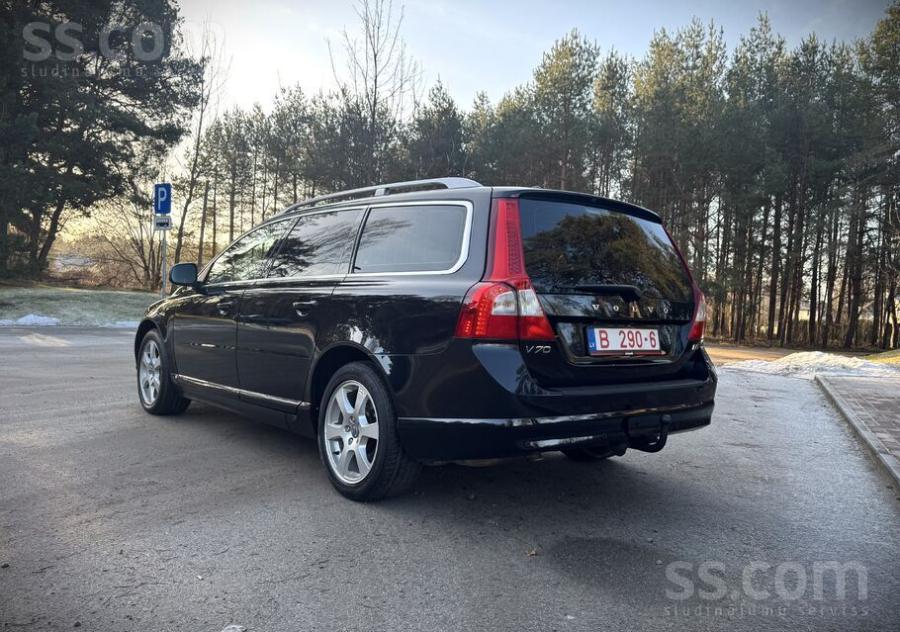 Melns Volvo V70 2012 Jūrmala, ar dzinēja tilpumu 2.00 L un nobraukumu 0 tūkst. km par 4500 €, foto 8 vietnē AUTOMOTO.COM.LV