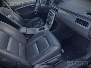 Melns Volvo V70 2012 Jūrmala, ar dzinēja tilpumu 2.00 L un nobraukumu 0 tūkst. km par 4500 €, foto 20 vietnē AUTOMOTO.COM.LV