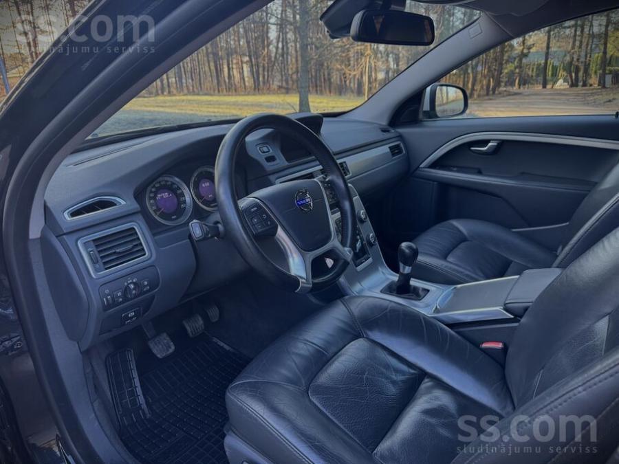 Melns Volvo V70 2012 Jūrmala, ar dzinēja tilpumu 2.00 L un nobraukumu 0 tūkst. km par 4500 €, foto 21 vietnē AUTOMOTO.COM.LV