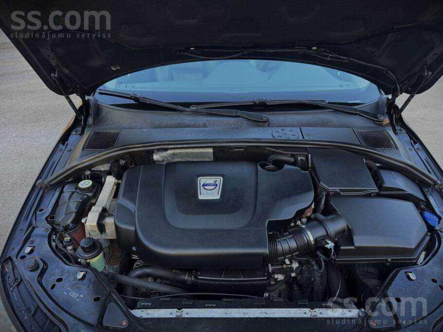 Melns Volvo V70 2012 Jūrmala, ar dzinēja tilpumu 2.00 L un nobraukumu 0 tūkst. km par 4500 €, foto 25 vietnē AUTOMOTO.COM.LV