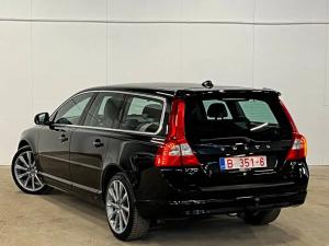 Black Volvo V70 2012 in Jurmala, with an engine capacity of 2.00 L and mileage of 418 thousand km for 6850 €, photo 13 on AUTOMOTO.COM.LV