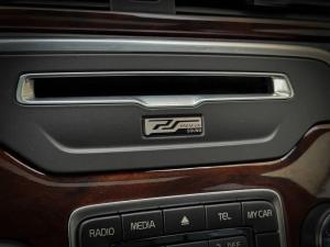 Black Volvo V70 2012 in Riga, with an engine capacity of 2.40 L and mileage of 247 thousand km for 3700 €, photo 14 on AUTOMOTO.COM.LV