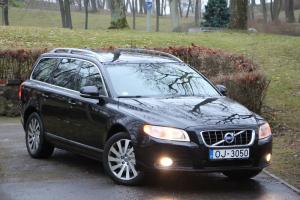 Black Volvo V70 2012 in Marupe, with an engine capacity of 2.00 L and mileage of 340 thousand km for 7150 €, photo  on AUTOMOTO.COM.LV