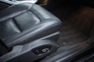 Black Volvo V70 2012 in Marupe, with an engine capacity of 2.00 L and mileage of 340 thousand km for 7150 €, photo 17 on AUTOMOTO.COM.LV