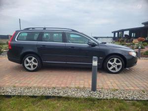 Melns Volvo V70 2012 Viļņa, ar dzinēja tilpumu 2.00 L un nobraukumu 287 tūkst. km par 5650 €, foto 9 vietnē AUTOMOTO.COM.LV