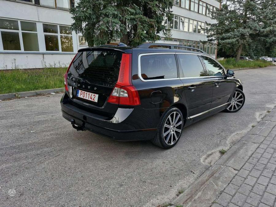 Черный Вольво В70 2012 в Алитус, объемом двигателя 1.98 л и пробегом 262 тыс. км за 5990 €, фото 11 на AUTOMOTO.COM.LV