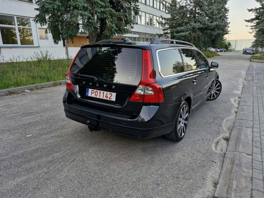 Черный Вольво В70 2012 в Алитус, объемом двигателя 1.98 л и пробегом 262 тыс. км за 5990 €, фото 15 на AUTOMOTO.COM.LV