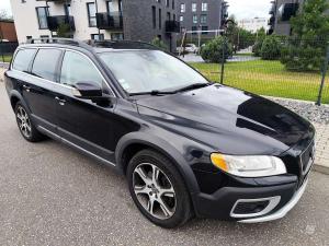 Black Volvo V70 2012 in Kaunas, with an engine capacity of 2.40 L and mileage of 280 thousand km for 6999 €, photo 4 on AUTOMOTO.COM.LV