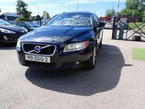 Black Volvo V70 2012 in Klaipeda, with an engine capacity of 1.60 L and mileage of 240 thousand km for 5950 €, photo 3 on AUTOMOTO.COM.LV