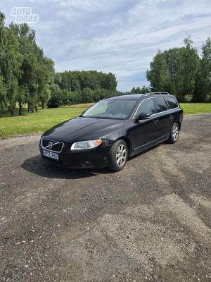Melns Volvo V70 2012 Kupiškis, ar dzinēja tilpumu 1.60 L un nobraukumu 274 tūkst. km par 3950 €, foto  vietnē AUTOMOTO.COM.LV