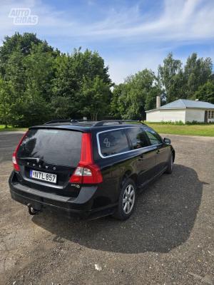 Black Volvo V70 2012 in Kupiskis, with an engine capacity of 1.60 L and mileage of 274 thousand km for 3950 €, photo 6 on AUTOMOTO.COM.LV