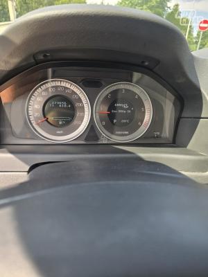 Black Volvo V70 2012 in Kupiskis, with an engine capacity of 1.60 L and mileage of 274 thousand km for 3950 €, photo 18 on AUTOMOTO.COM.LV