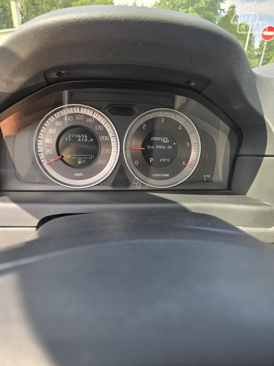 Black Volvo V70 2012 in Kupiskis, with an engine capacity of 1.60 L and mileage of 274 thousand km for 3950 €, photo 18 on AUTOMOTO.COM.LV