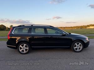 Melns Volvo V70 2012 Tallina, ar dzinēja tilpumu 2.00 L un nobraukumu 222 tūkst. km par 7990 €, foto 12 vietnē AUTOMOTO.COM.LV