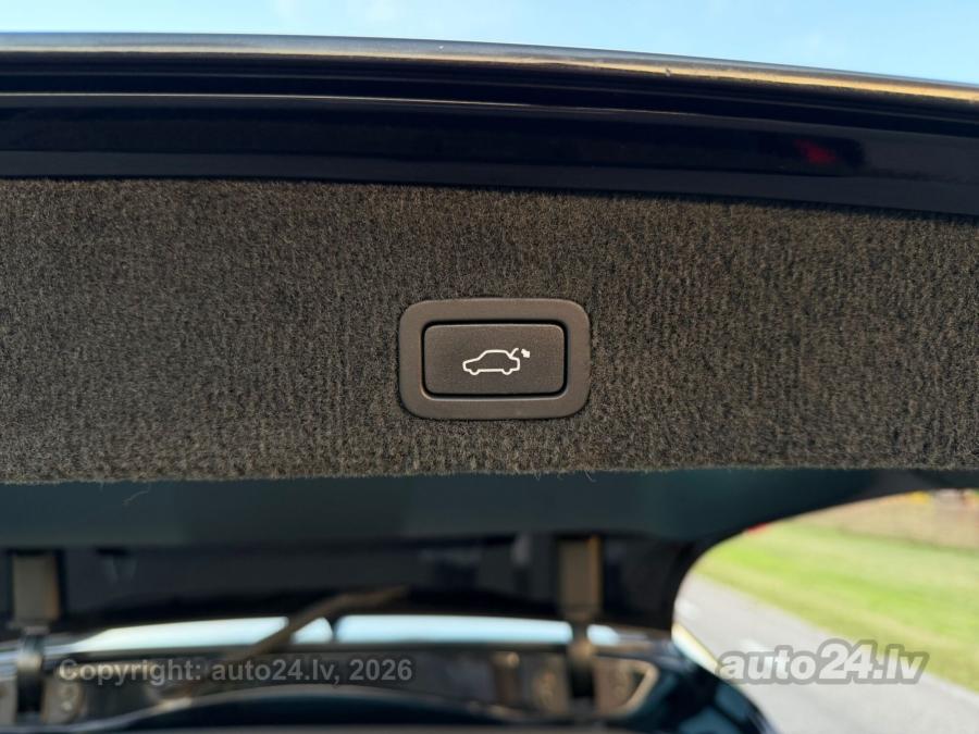 Melns Volvo V70 2012 Tallina, ar dzinēja tilpumu 2.00 L un nobraukumu 222 tūkst. km par 7990 €, foto 23 vietnē AUTOMOTO.COM.LV
