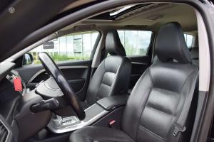 Melns Volvo V70 2012 Viļņa, ar dzinēja tilpumu 1.98 L un nobraukumu 290 tūkst. km par 5950 €, foto 15 vietnē AUTOMOTO.COM.LV