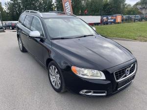 Black Volvo V70 2012 in Kaunas, with an engine capacity of 1.98 L and mileage of 287 thousand km for 5650 €, photo 5 on AUTOMOTO.COM.LV