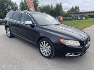 Black Volvo V70 2012 in Kaunas, with an engine capacity of 1.98 L and mileage of 287 thousand km for 5650 €, photo 6 on AUTOMOTO.COM.LV